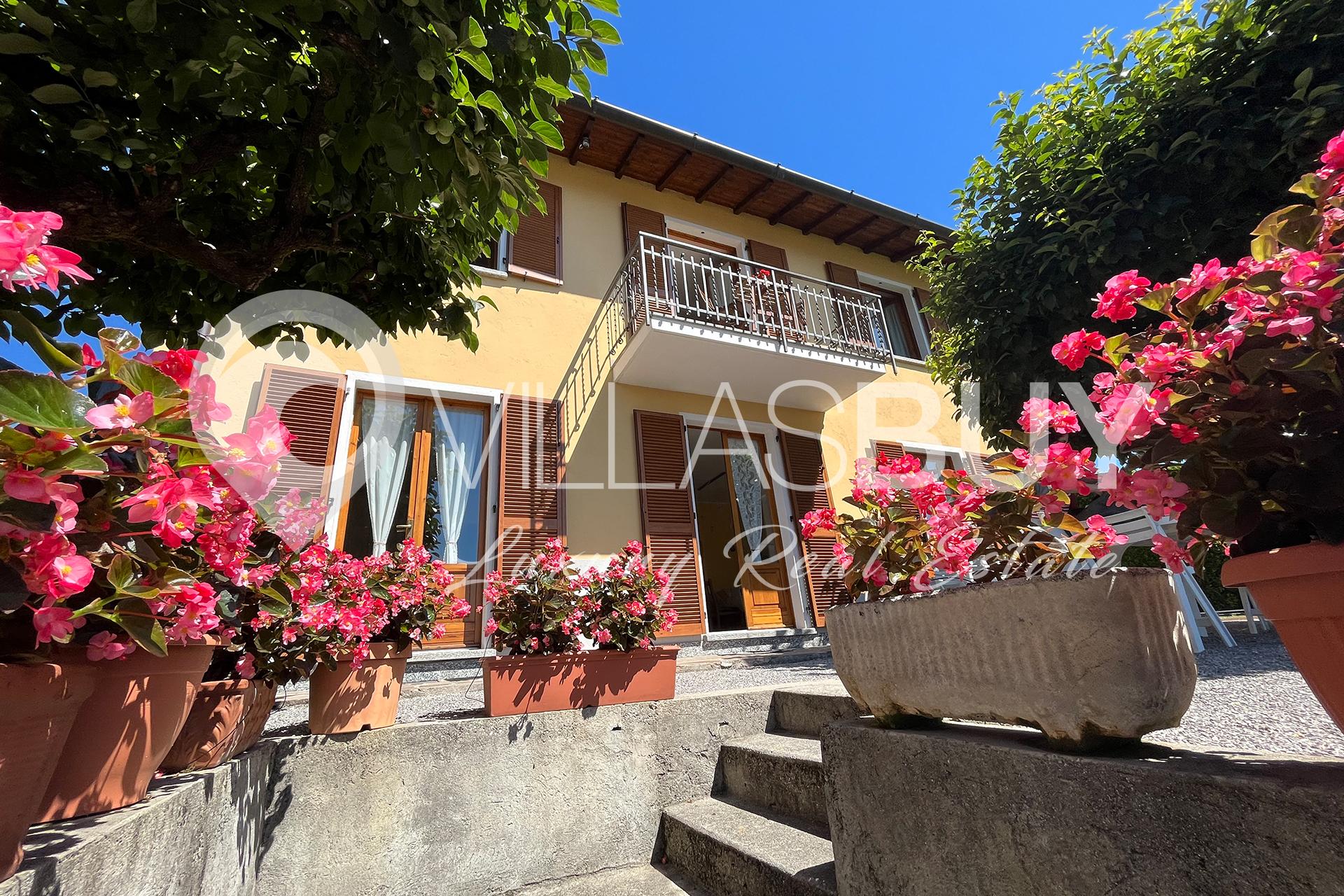 Casa Giardino: In a residential area beautiful sunny property - VillasBuy